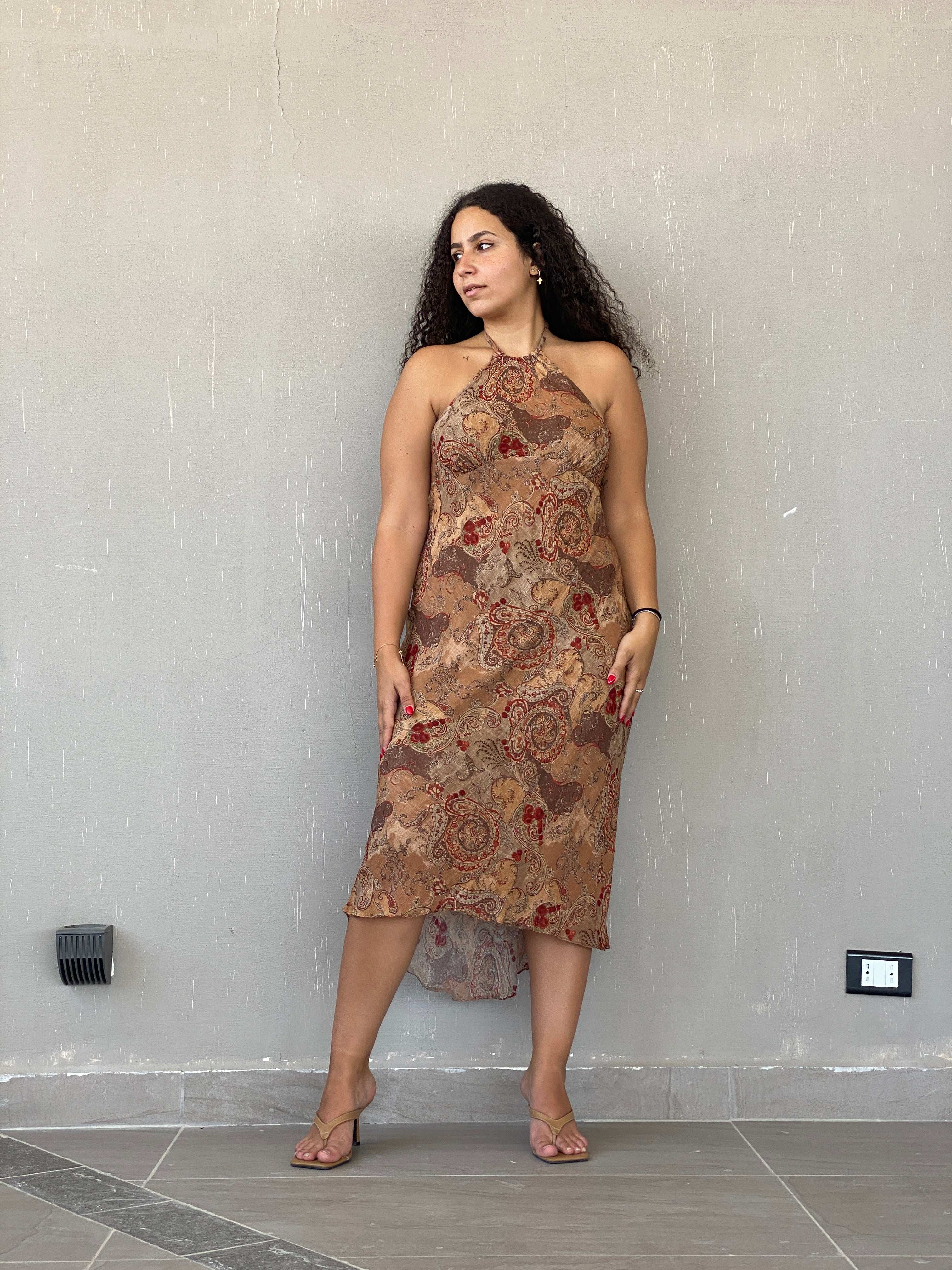 Shop Women's Vintage Clothing: Dresses, Tops, Shirts, Bottoms & More